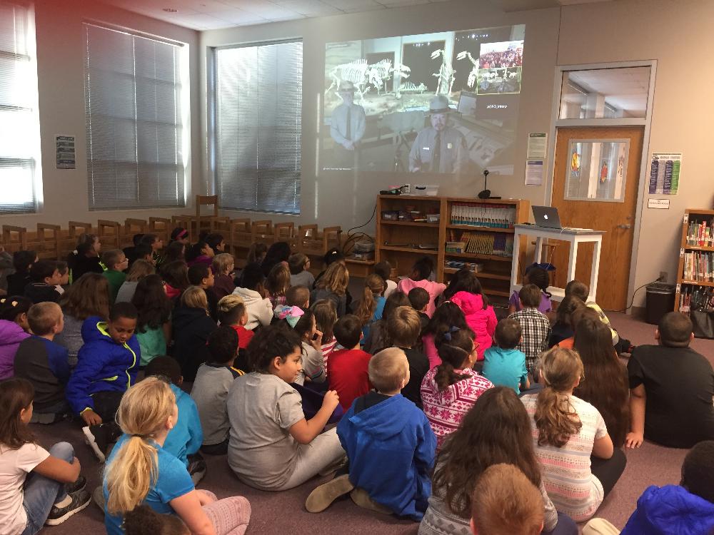 LPS | Students explore the world through virtual field trips